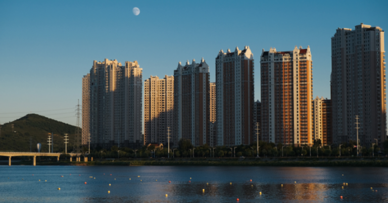 2 BHK & 3 BHK Riverside Flats In Kolkata For Spacious Living